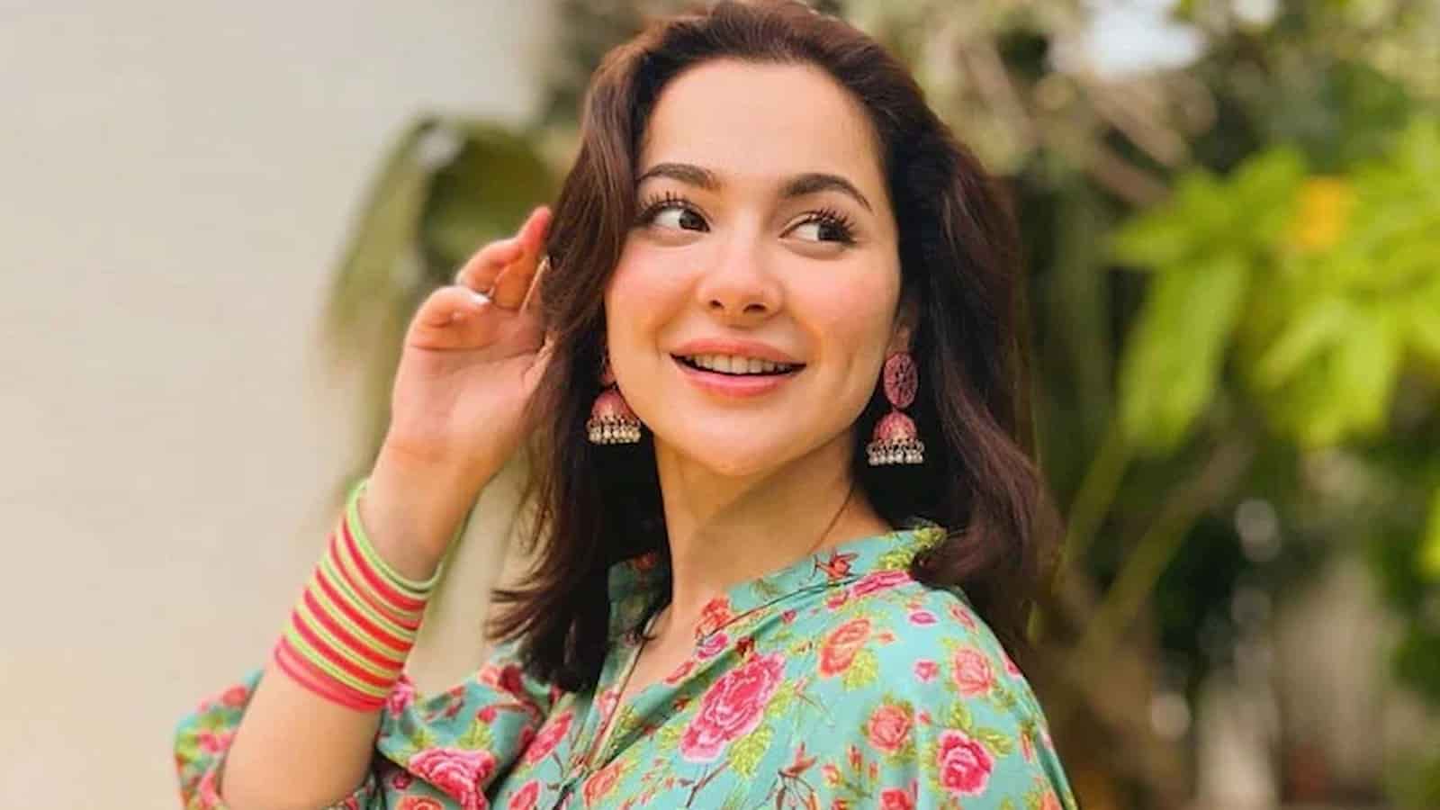 Instagram Accounts of Hania Aamir, Mahira Khan and Other Pakistani Celebs Blocked in India ...